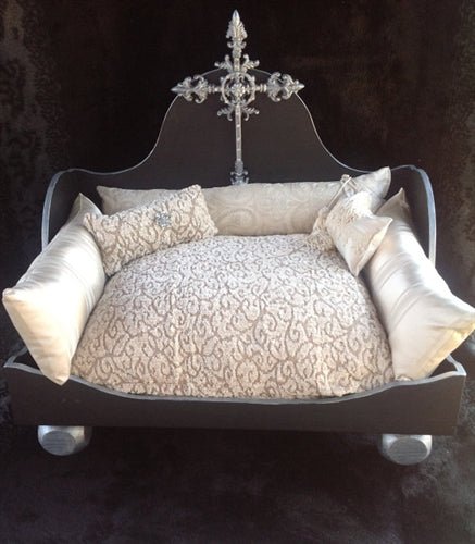 Luxury Designer Dog Beds - Posh Puppy Boutique